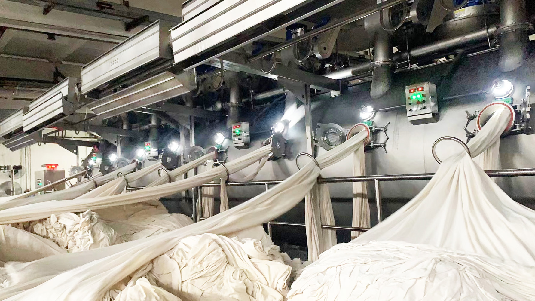 Advanced Fabric Dyeing Machines - TEC Machinery Jiangsu Co., Ltd.